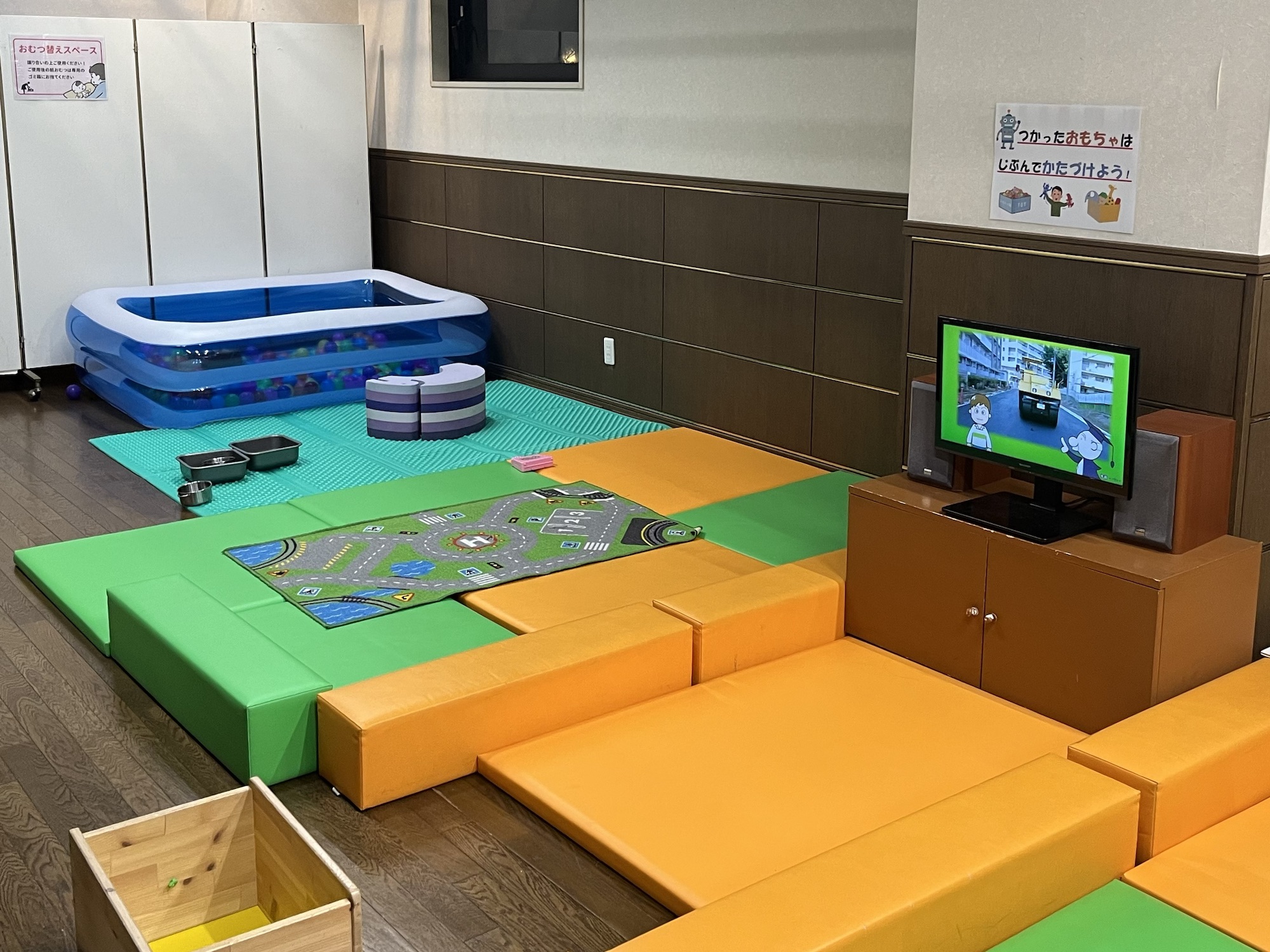 「軽井沢1130」宿泊レビュー｜子連れに嬉しいプール付きホテル【軽井沢】 | https://www.hatsumamayuki.com/